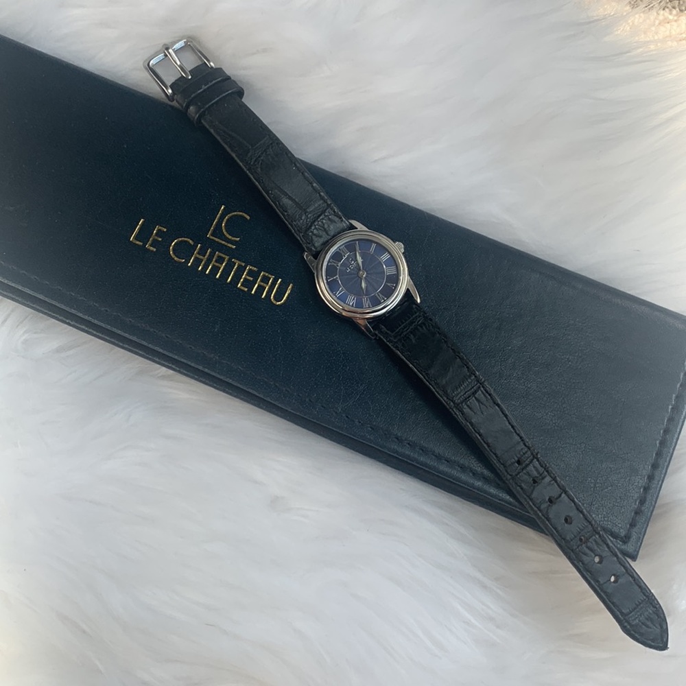 Le Chateau Vintage Wristwatch - Gem